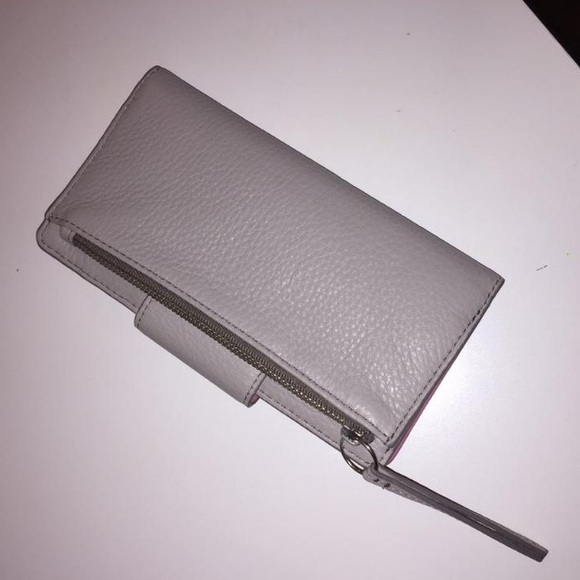 Fossil | Bags | Grey Fossil Wallet Brand New | Poshmark